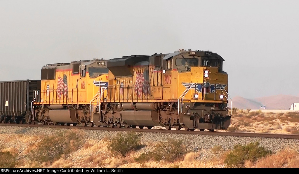 EB Manifest Frt at Erie NV W Pusher -1